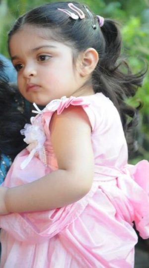 Anoushka Kumar (Ajith Kumar Daughter) Age, Biography, Wiki, School ...