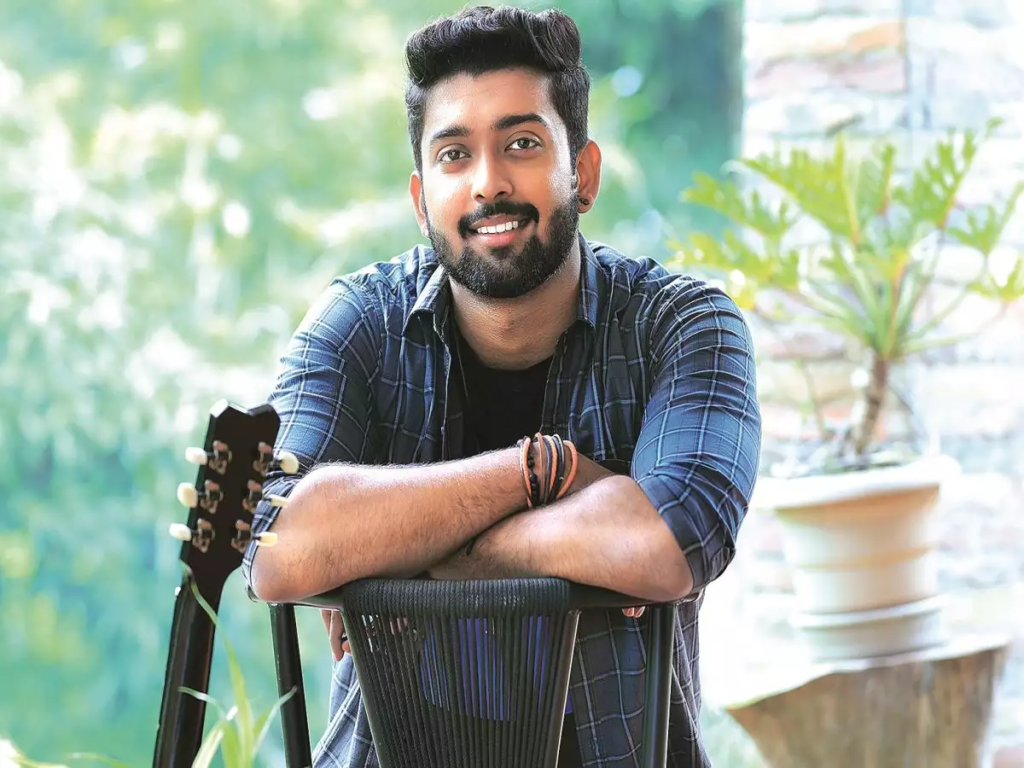 Pavan Ravindra Wiki, Age, Biography, Wife, Family, Salary - Cinesettai